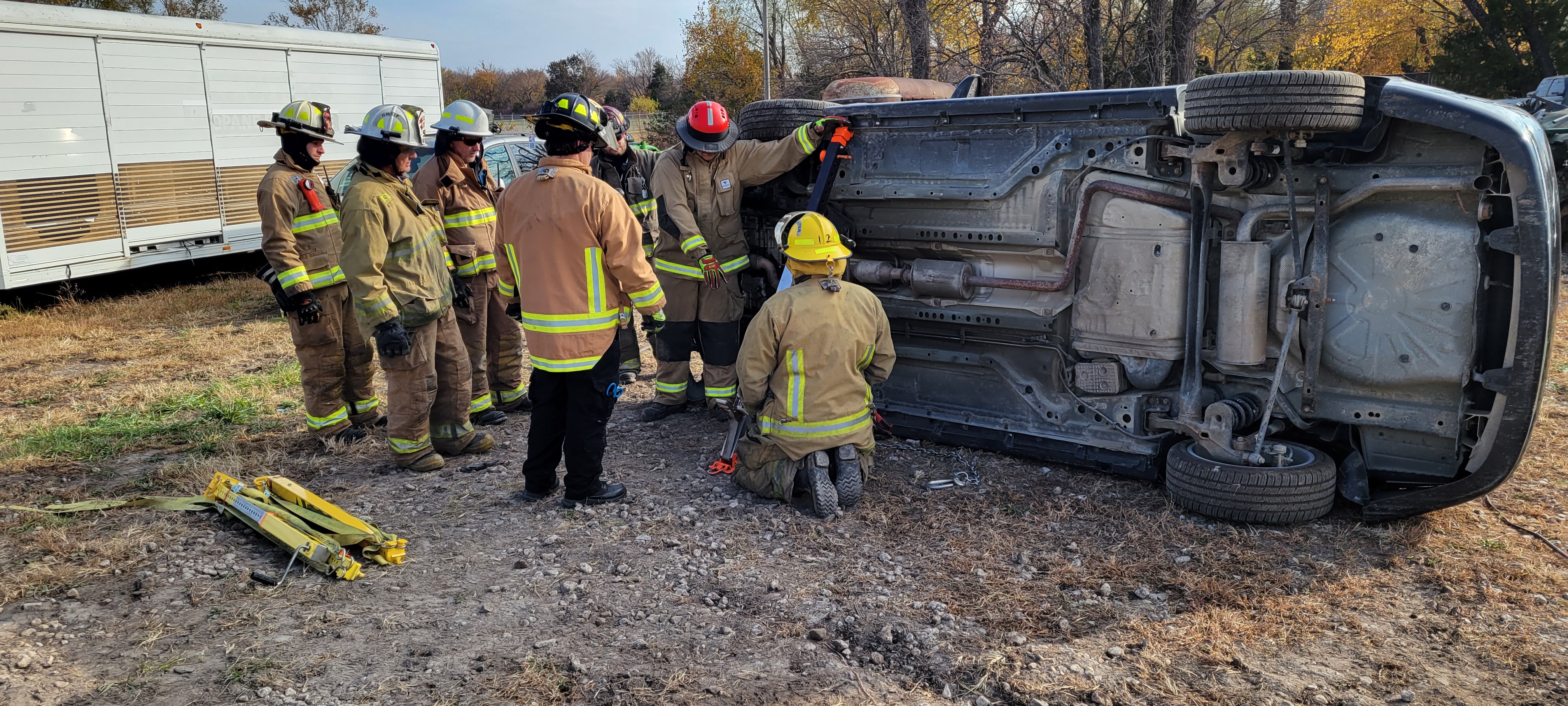 Vehicle Extrication Operations - Training - Rescue Specialists