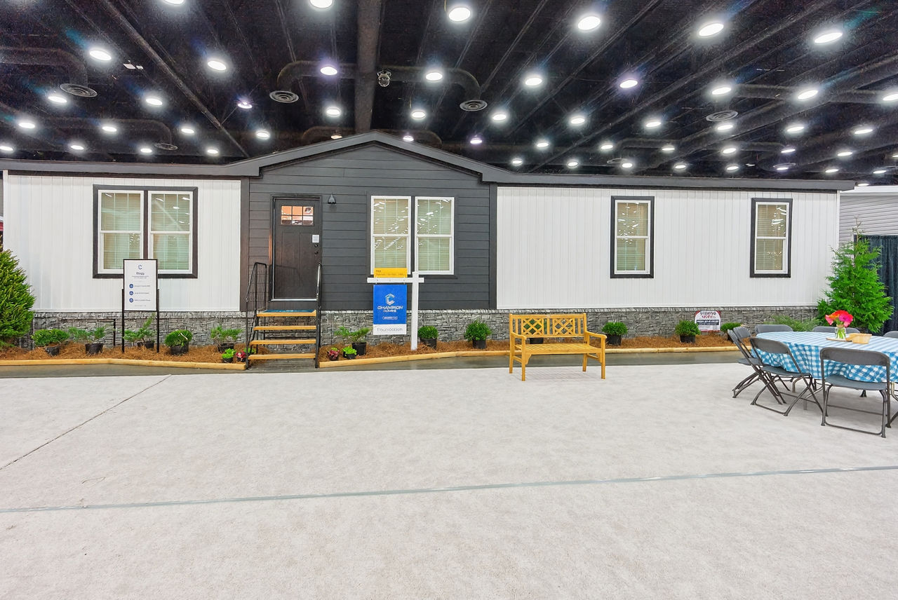 Champion Stagg Multi-Section Home