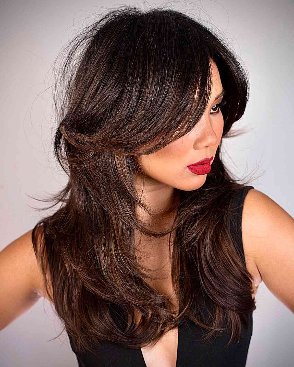Flutter Frenzy: The Allure of the Butterfly Haircut Explained