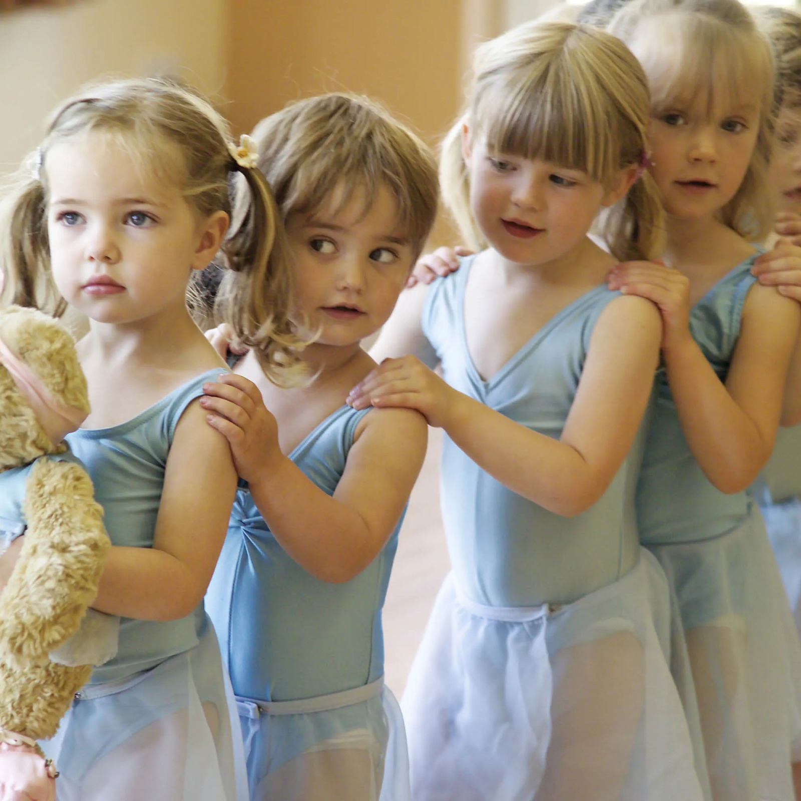 Dance Classes for Adults Cardiff | Enhance Your Skills