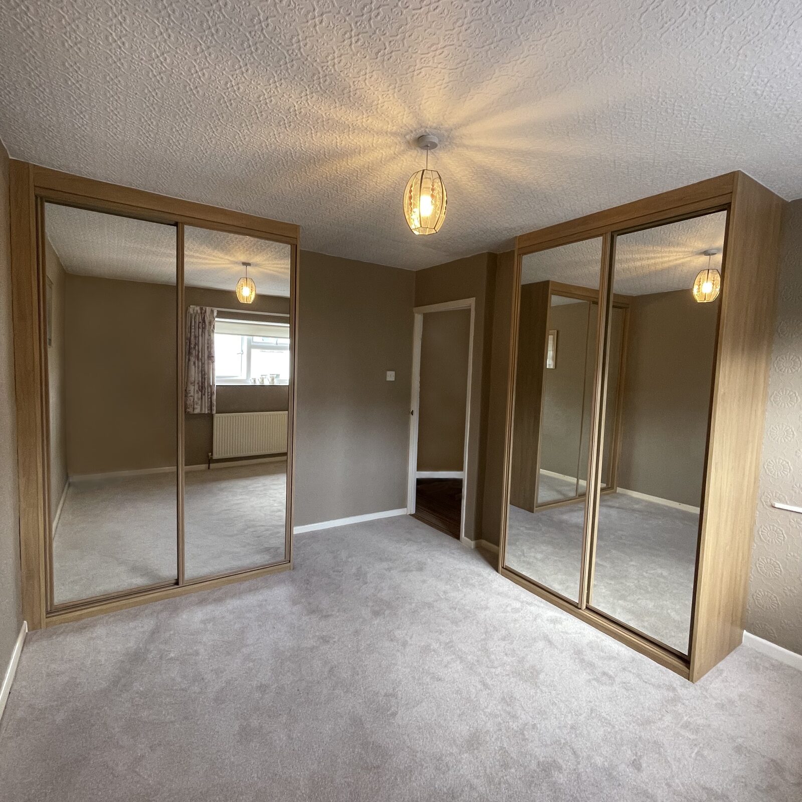 Wardrobes with Sliding Mirror Doors | Sliding Mirror Wardrobes - SP ...