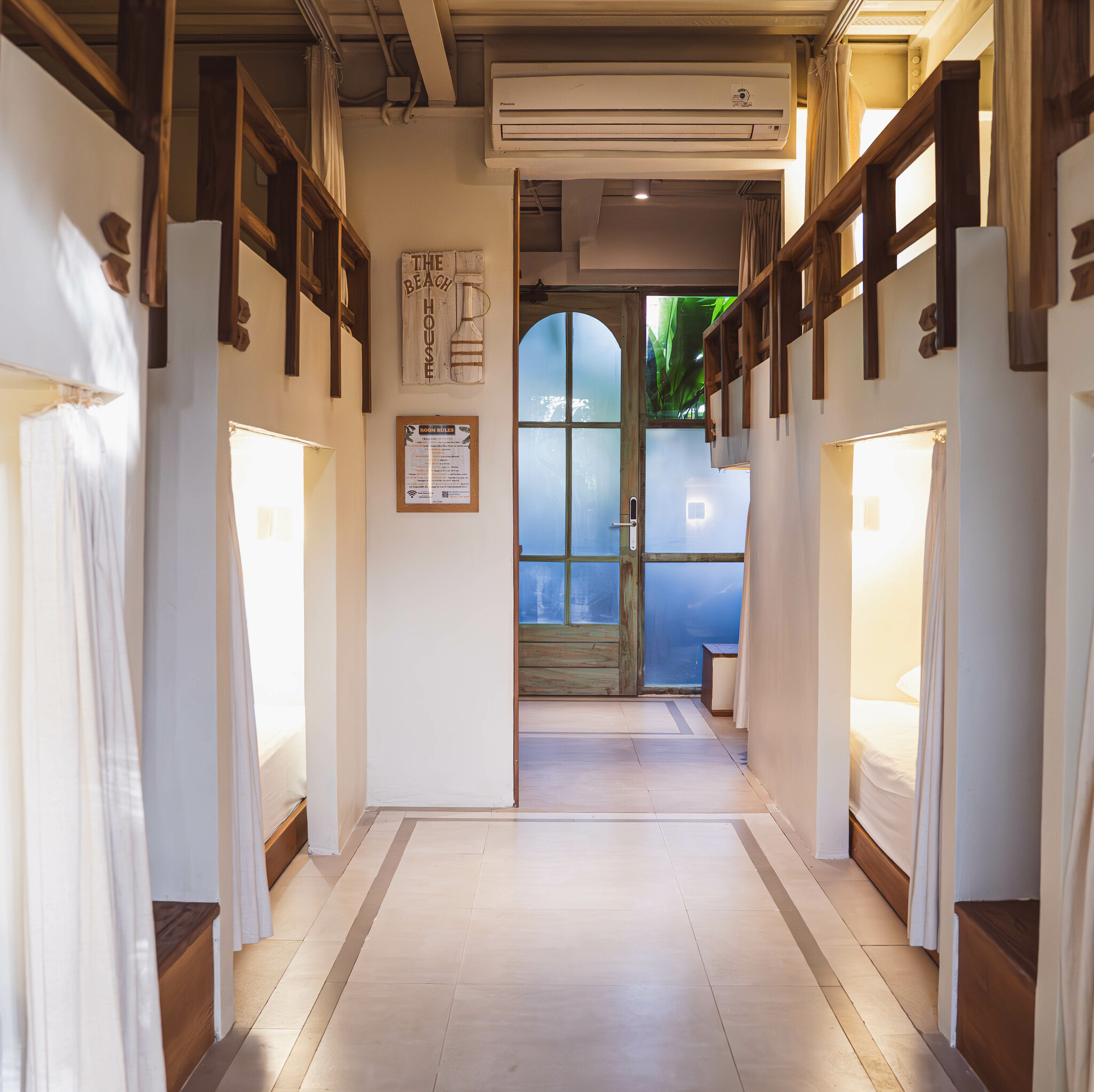 White Penny Room - www.whitepennybali.com