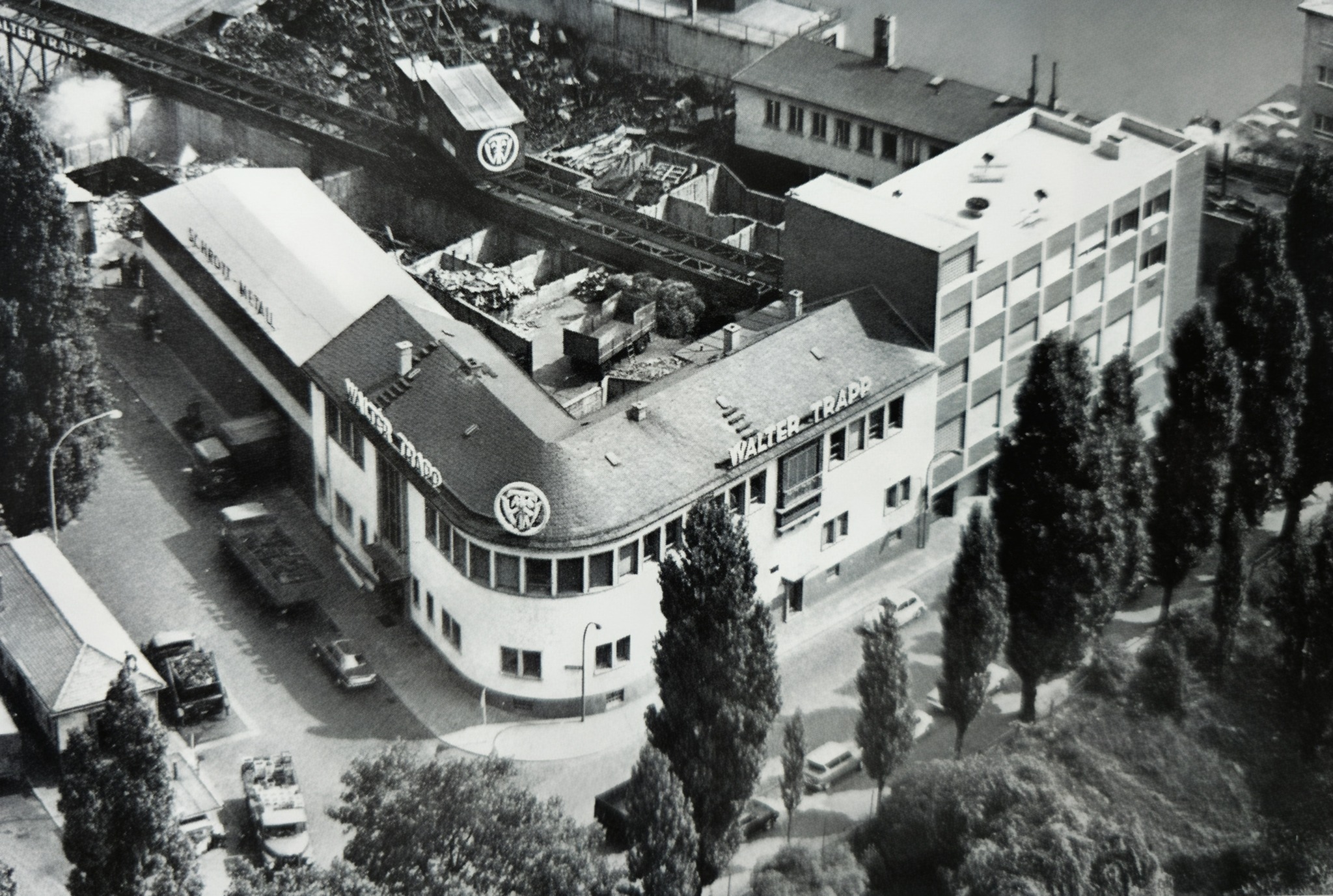 Trapp Handelsgesellschaft mbH - Ihr Partner für Altpapierhandel