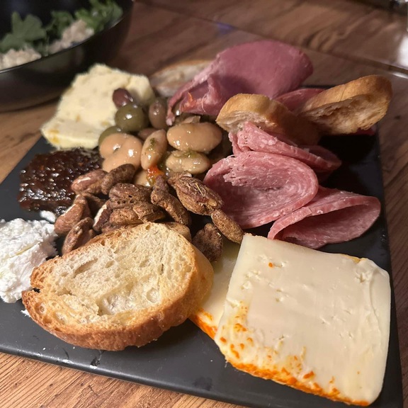 Bolo Restaurant - Steak & Seafood Restaurant in Orange Beach Alabama