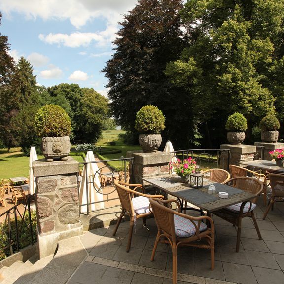 Fotogalerie & Videos von Schloss Basthorst - Sommerurlaub am Schlosssee