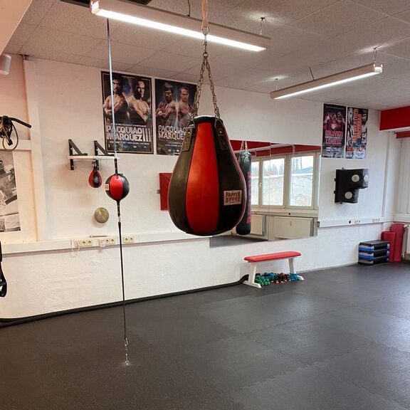 Box-Manufaktur-Berlin e.V. - Boxtraining für Männer & Frauen