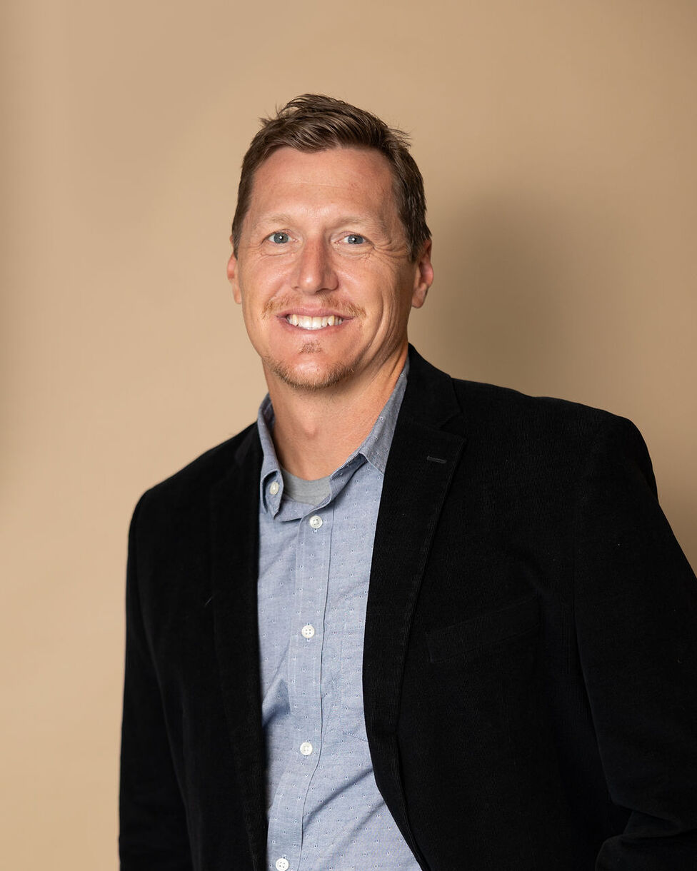 Providers - VisionHealth Eye Center